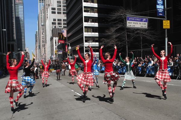 NYC Tartan Week Turns 20; KT Tunstall First Female Grand Marshal to ...